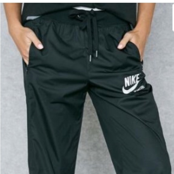 Nike | Pants & Jumpsuits | Womens Archive Nike Drawstring Zipper ...